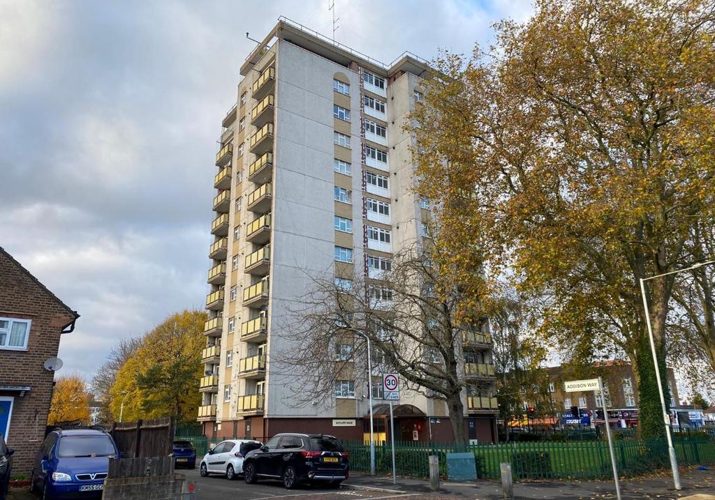 196 Sutcliffe House, Addison Way, Hayes, Middlesex, UB3 2DJ 1 bed flat ...