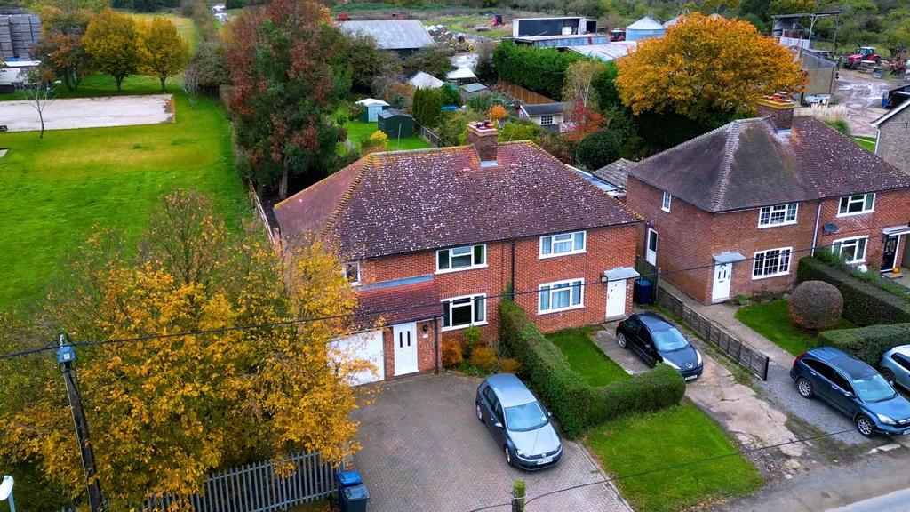Cow Lane, Rampton, CB24 4 bed semi-detached house - £385,000