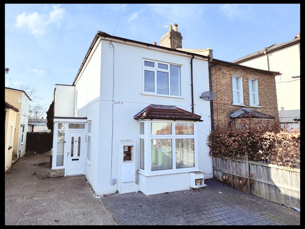 Chestnut Rise, Plumstead, London... 1 bed apartment - £1,450 pcm (£335 pw)