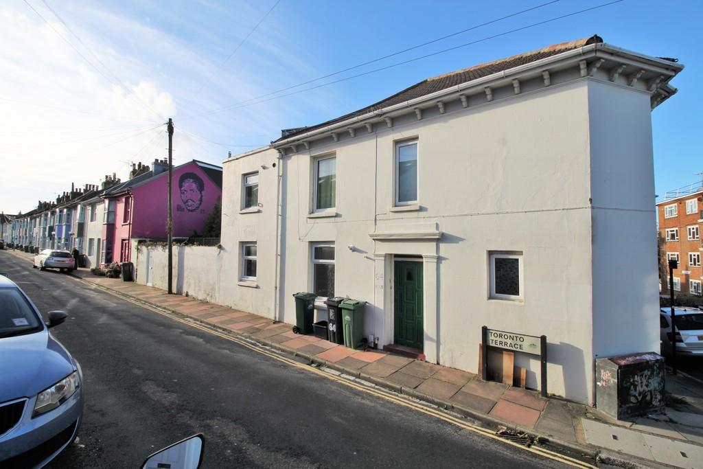 Southover Street, Brighton 2 bed apartment for sale - £250,000