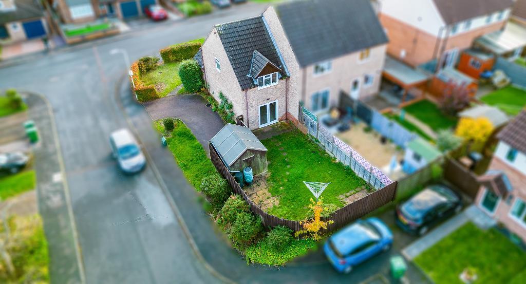 Westoby Close, Shepshed, Leicestershire, LE12 9SS 2 bed semi-detached ...