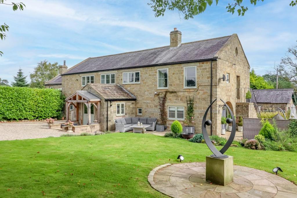 High Birstwith, Harrogate 5 bed link detached house - £950,000
