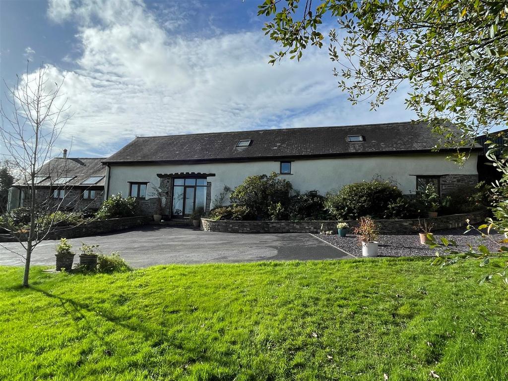 East Buckland 4 bed detached house - £900,000