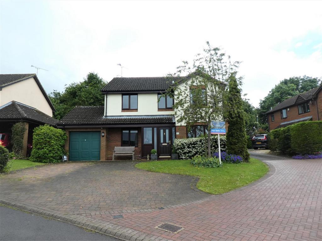Anise Close, Swindon SN2 4 bed detached house - £334,950