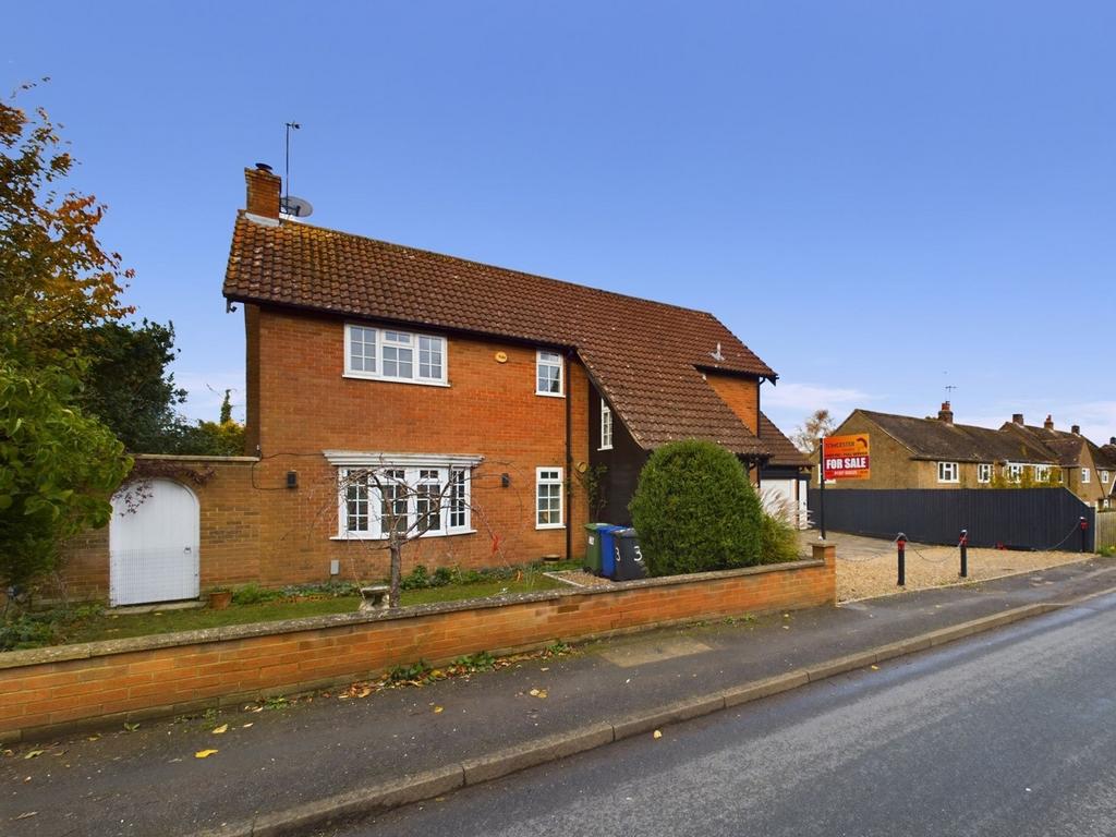 Northampton Road, Litchborough, NN12 4 bed detached house for sale - £ ...
