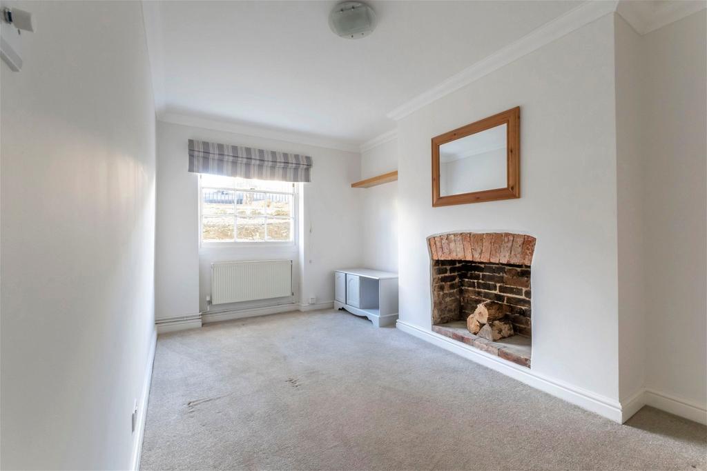 Priory Street, Fair View, Cheltenham, GL52 1 bed flat for sale - £145,000