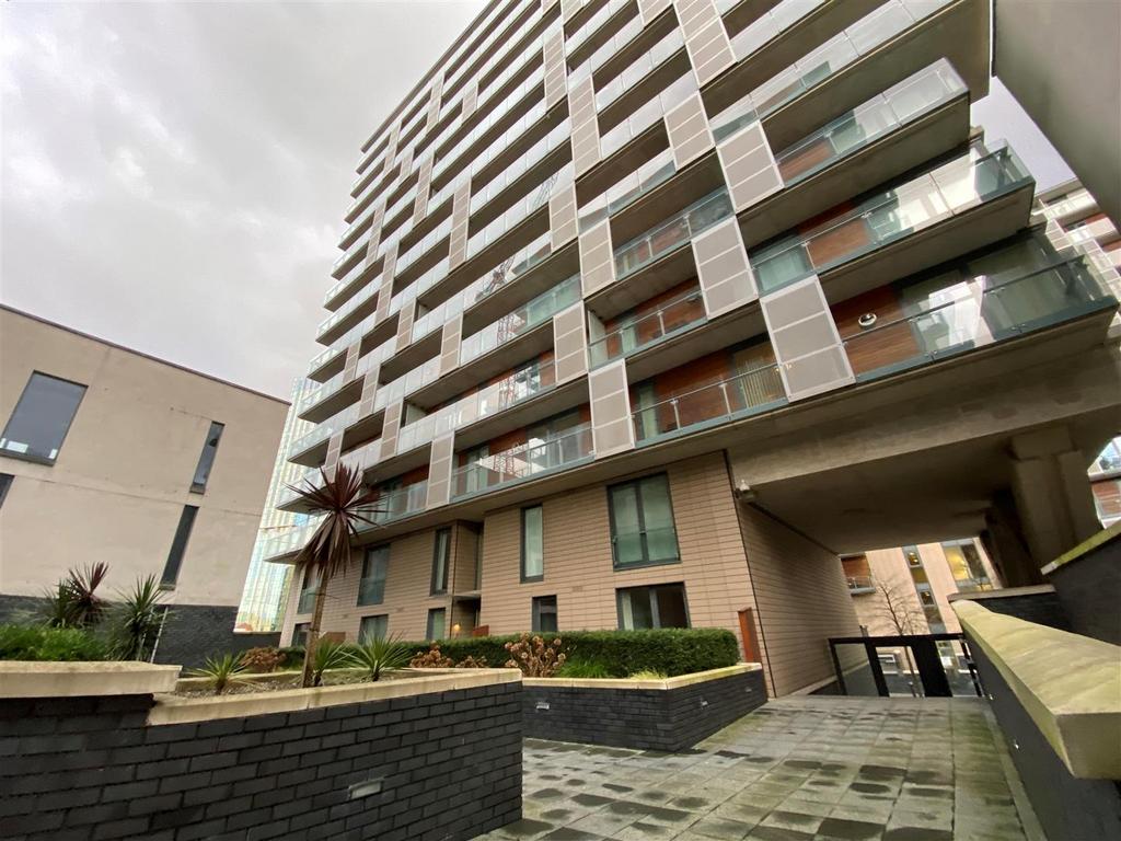Spectrum, Block 7 Blackfriars Road, Salford 1 bed flat - £1,000 pcm (£ ...