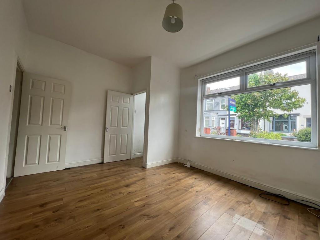 Windermere Road, Leigh, WN7 1XA 2 bed terraced house - £110,000
