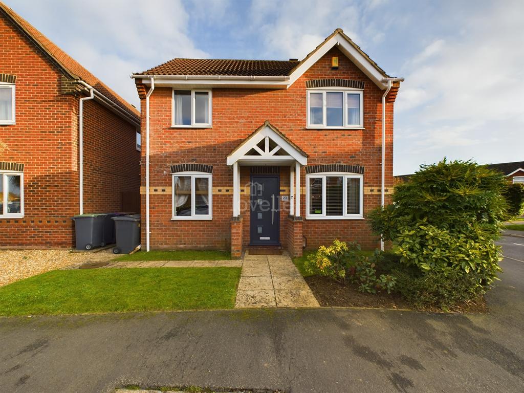 Lichfield Road Lincoln Ln4 4 Bed Detached House For Sale £325 000