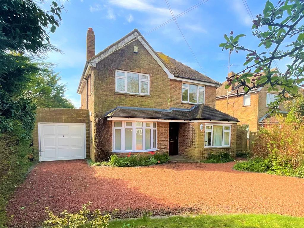 Littlestone Road, Littlestone, Kent 4 bed detached house - £425,000