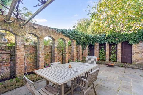 Houses for sale in Datchet | OnTheMarket
