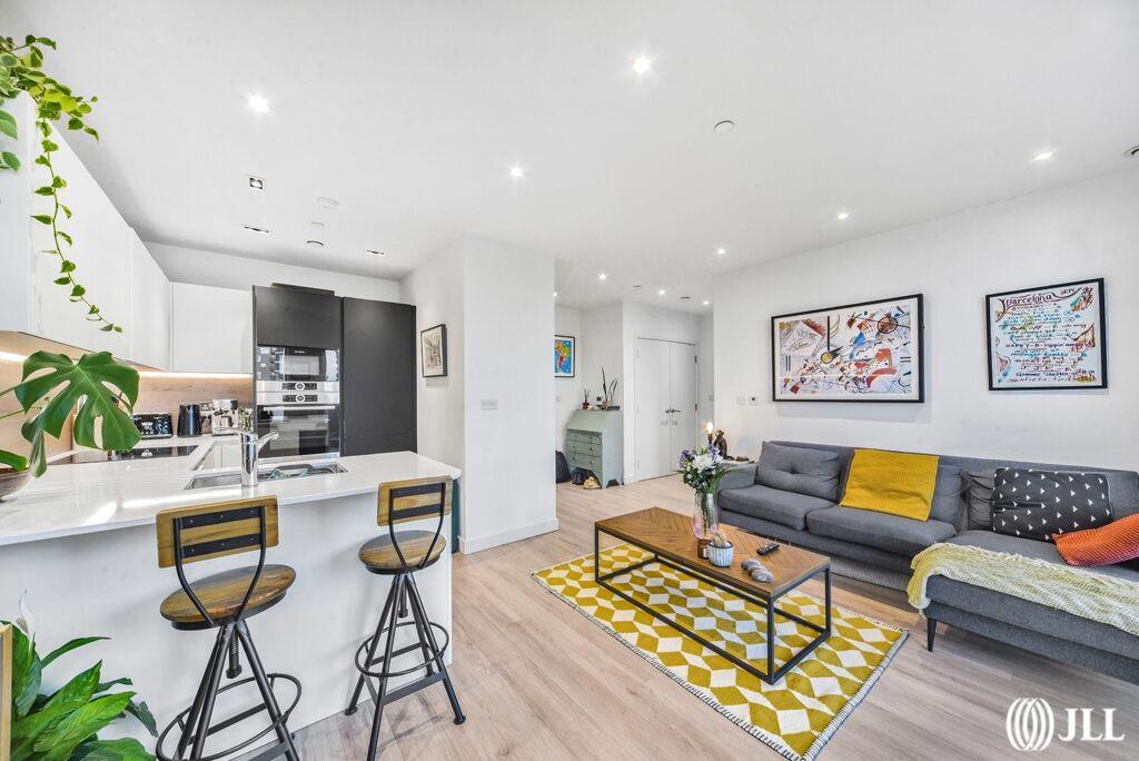 Kingly Building, Woodberry Down, N4 1 bed apartment - £450,000