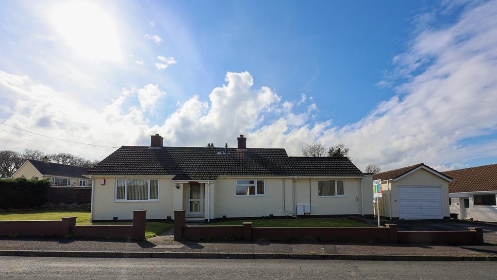 Springfield Close, Polgooth, St Austell, PL26 2 bed detached bungalow ...