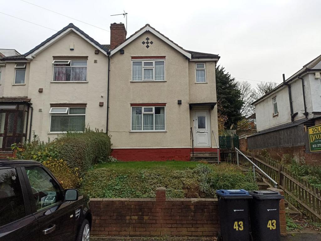 43 Slade Road, Birmingham, B23 7PG 3 bed semi-detached house - £49,000