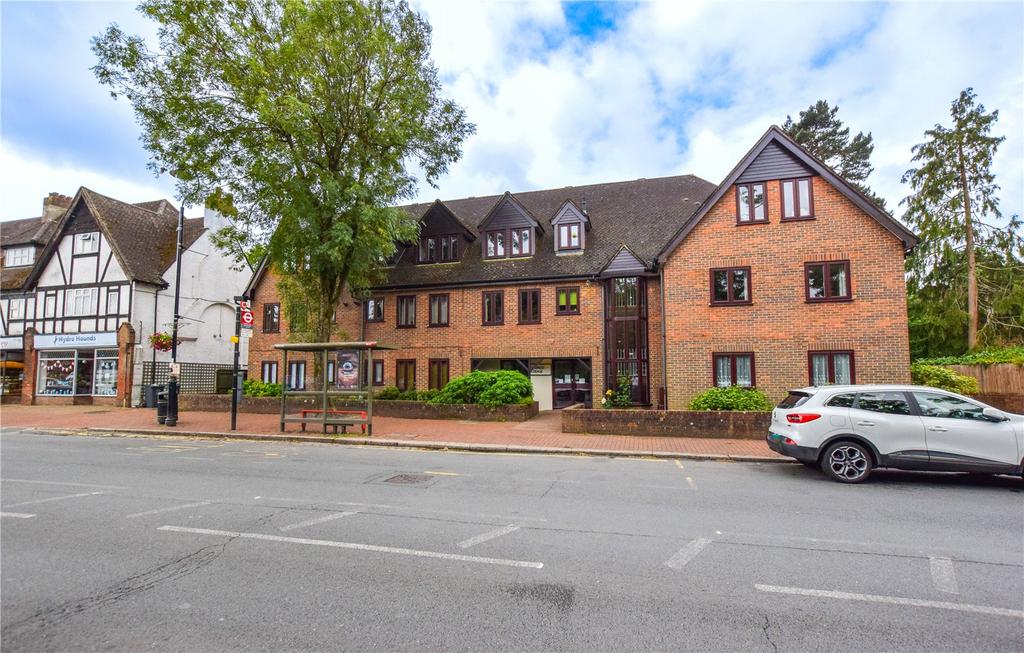Coulsdon Road, Coulsdon, CR5 1 bed apartment for sale - £70,000