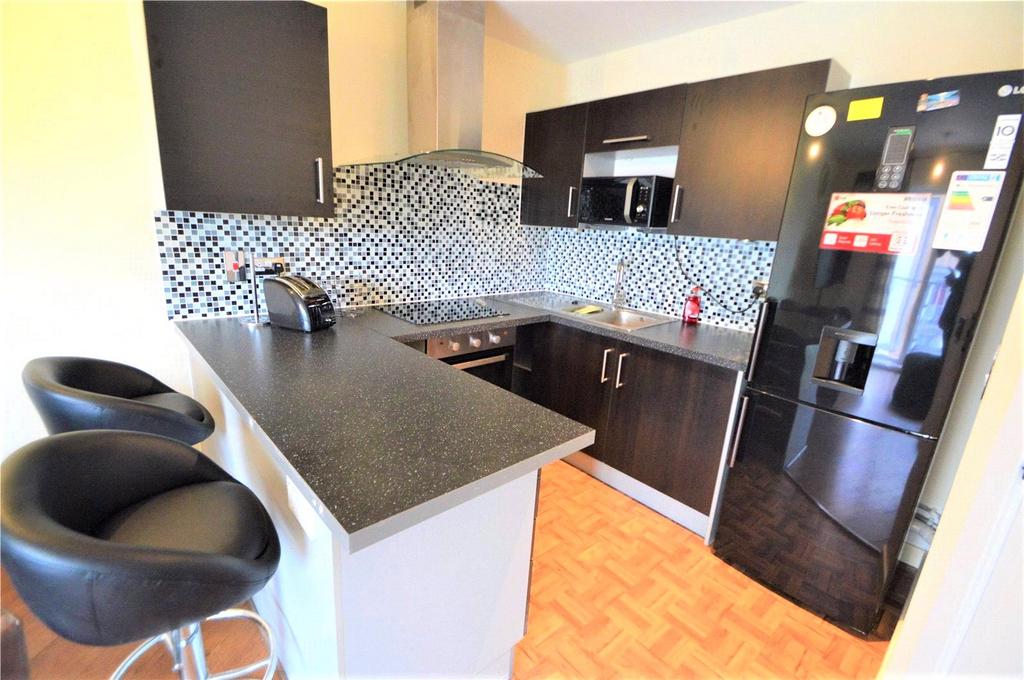 Peebles Court, 21 Whitestone Way... 2 bed apartment - £280,000