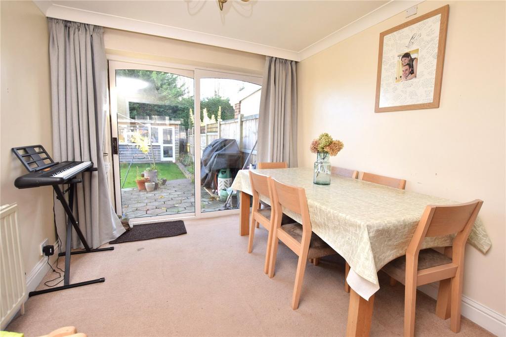 Meadow View Road, Sudbury, CO10 3 bed semi-detached house for sale - £ ...
