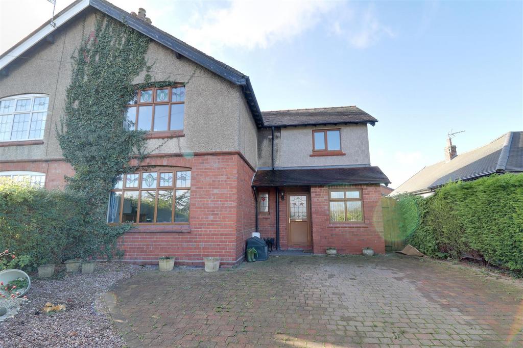 Groby Road, Crewe 4 bed semi-detached house - £300,000