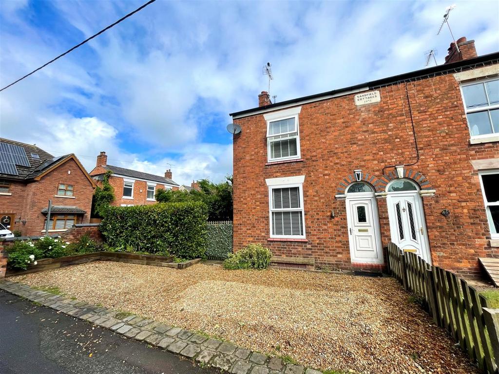 Bradeley Road, Haslington, Crewe 2 bed semi-detached house - £210,000