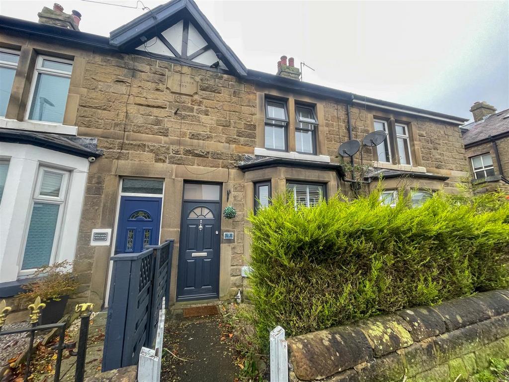 Bench Road, Buxton, Derbyshire 2 bed terraced house for sale - £185,000
