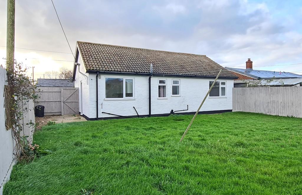 Abbots Way, Eccles-On-Sea 3 bed detached bungalow for sale - £170,000