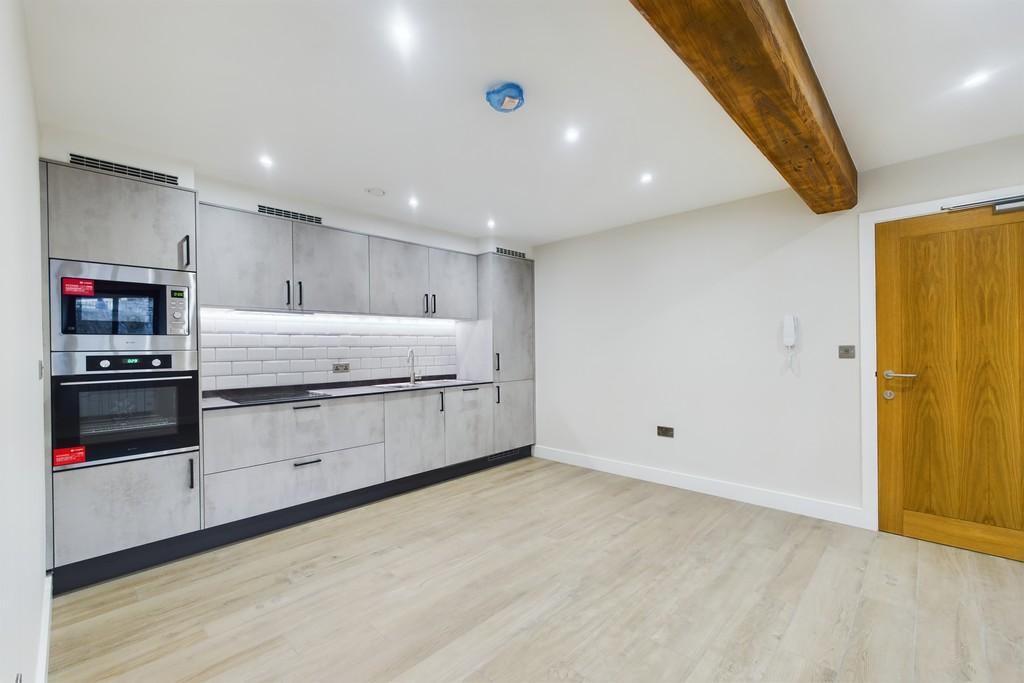 John Street, Carnforth, Lancashire... 1 bed apartment - £750 pcm (£173 pw)