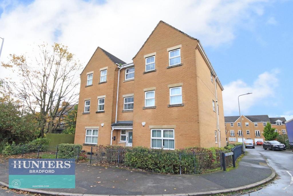 78, Bierley Lane Bierley, Bradford, West Yorkshire, BD4 6AA 2 bed flat ...