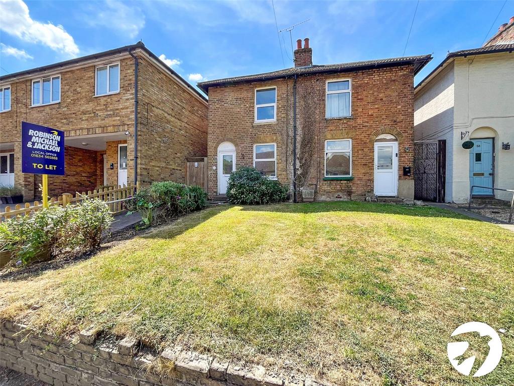 Key Street, Sittingbourne, ME10 2 bed terraced house - £1,150 pcm (£265 pw)