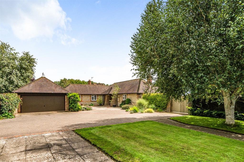 Church Lane, Funtington, PO18 4 bed detached house - £950,000