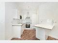 Delta Point, Wellesley Road, Croydon... 2 bed flat - £1,650 pcm (£381 pw)
