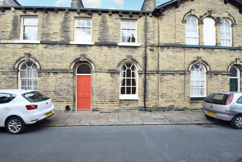 Constance Street, Bradford BD18 2 bed terraced house - £210,000