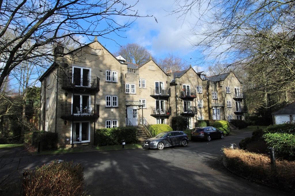 Quarry Dene, Weetwood, Leeds, LS16 2 bed flat to rent - £1,295 pcm (£ ...