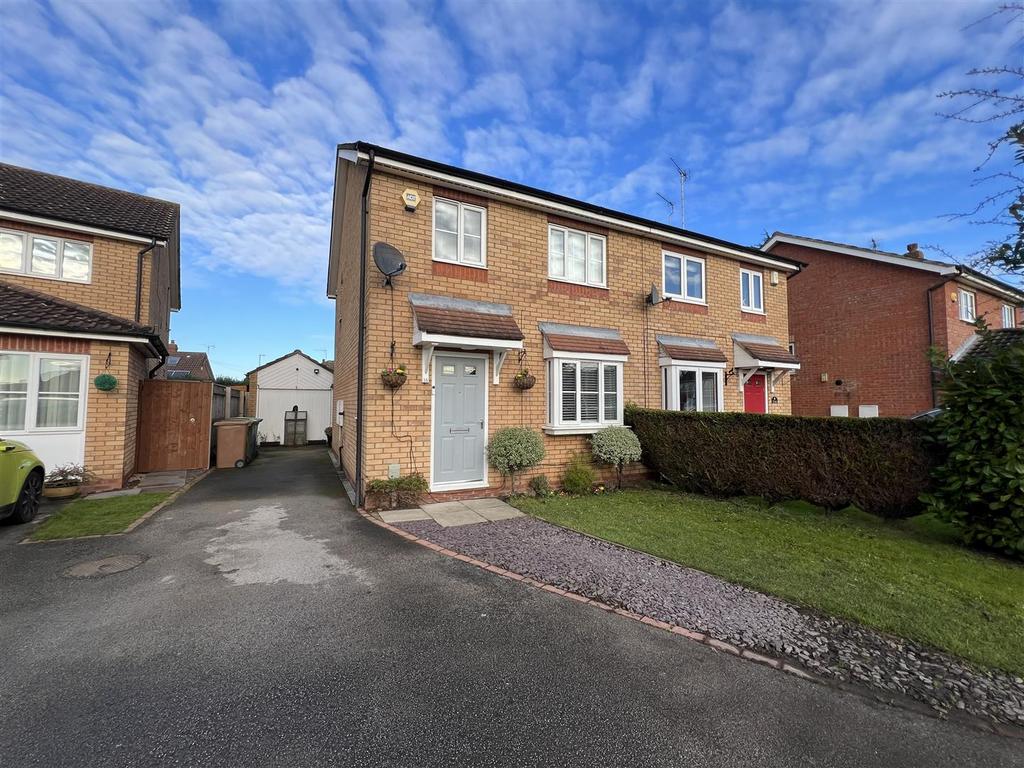 Nursery Court, Brough 3 bed semi-detached house - £200,000