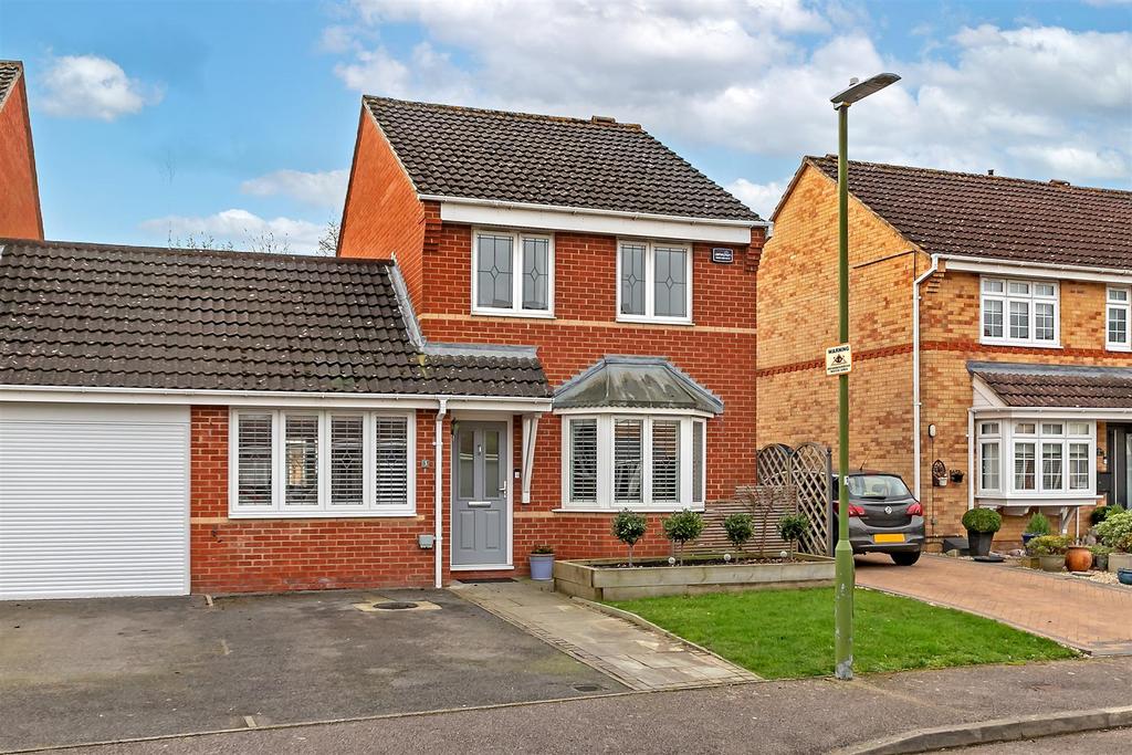 Housefield Way, Highfield Park, St.... 3 bed detached house - £795,000