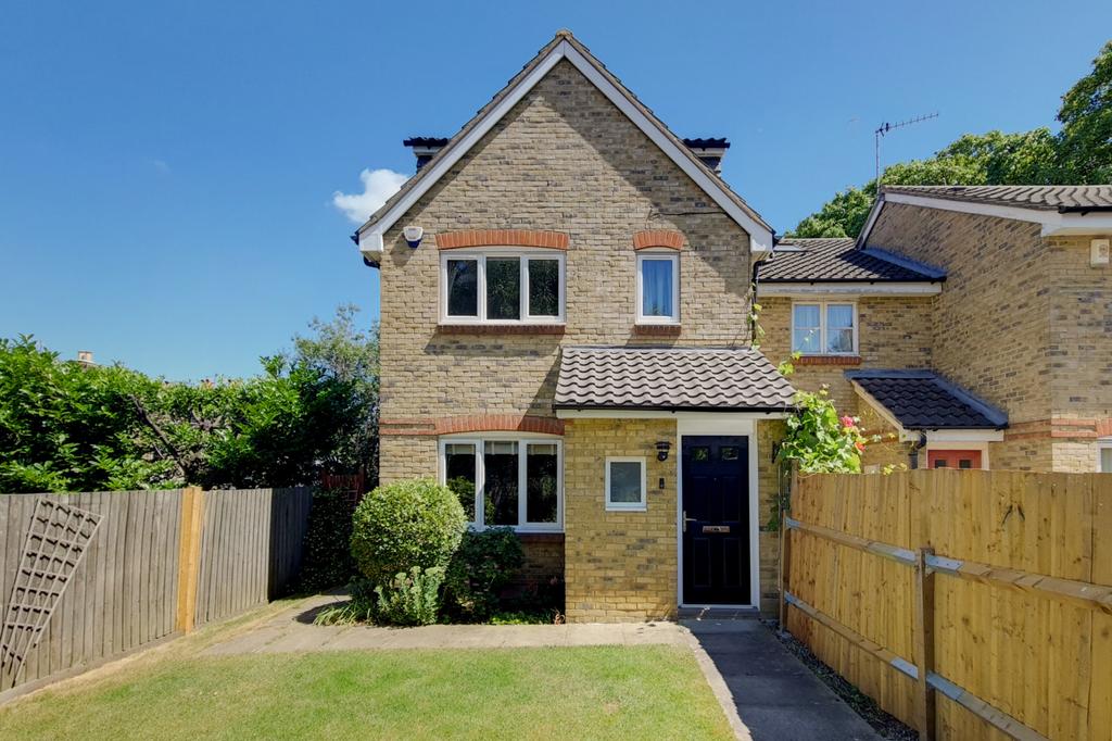 Talbot Road, London, SE22 4 bed semi-detached house - £1,100,000
