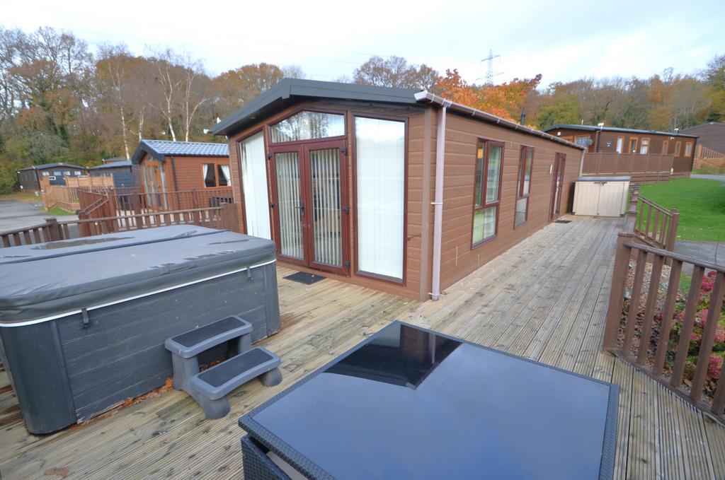 Finlake Holiday Resort & Spa, Newton... 2 bed lodge for sale - £39,950