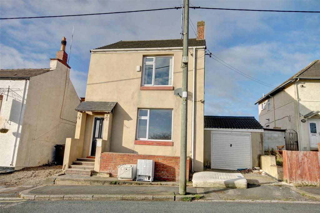 Front Street North, Quarrington Hill... 2 bed detached house - £50,000