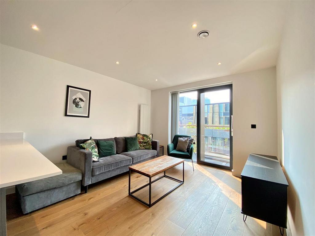 Manhattan, George Street, Manchester 2 bed apartment for sale - £350,000