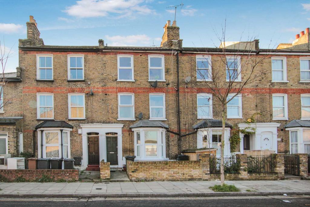 Glyn Road, London 1 bed apartment - £1,700 pcm (£392 pw)