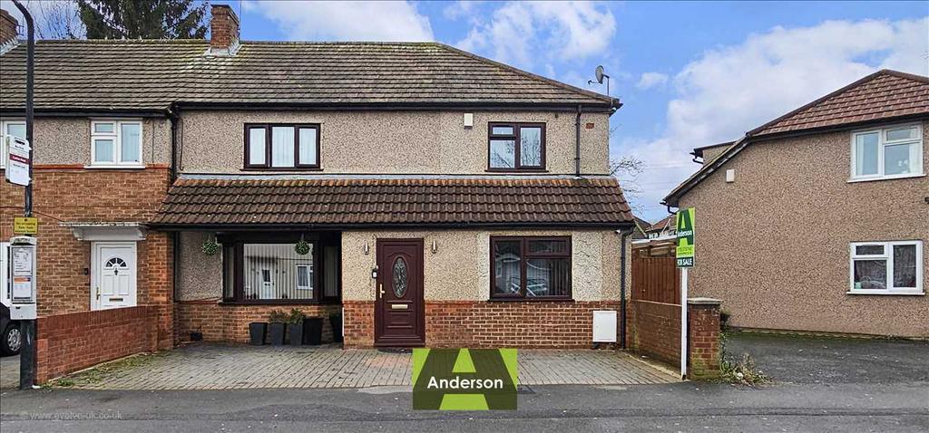 Broadmark Road Slough 5 Bed End Of Terrace House For Sale £625 000