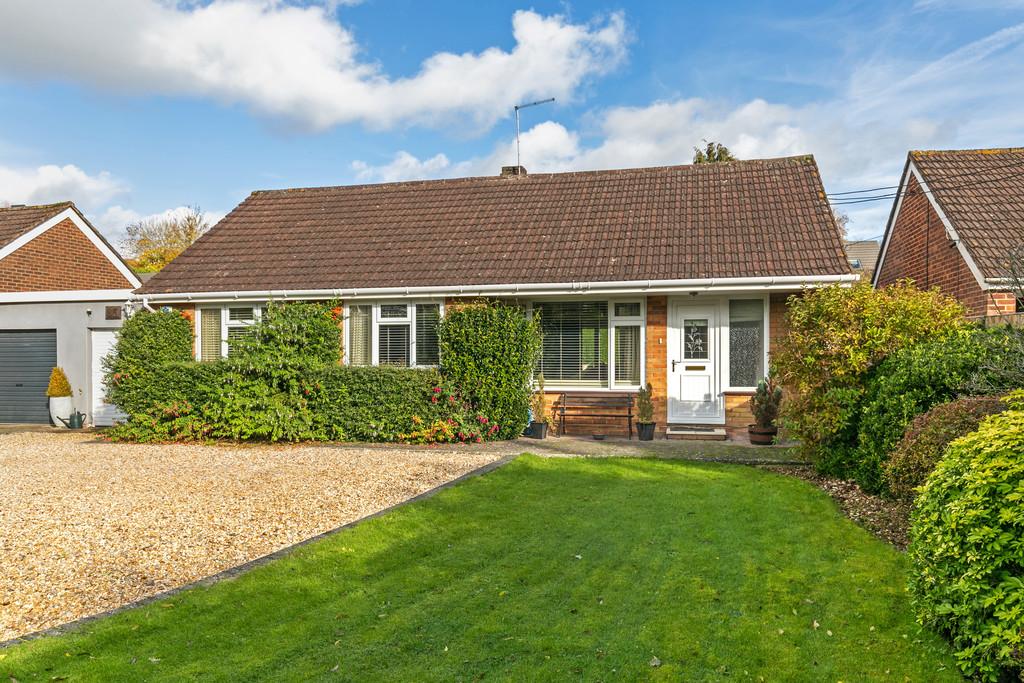 Springvale Road, Winchester, SO23 3 bed detached bungalow for sale - £ ...