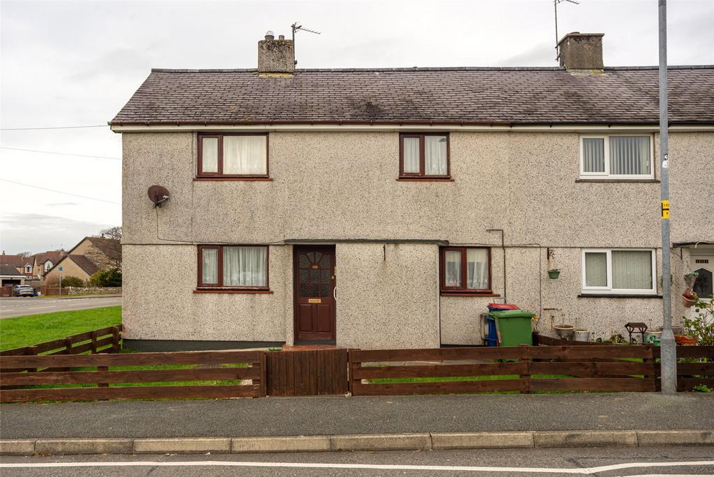 Pencraig, Llangefni, Isle of Anglesey, LL77 3 bed end of terrace house ...