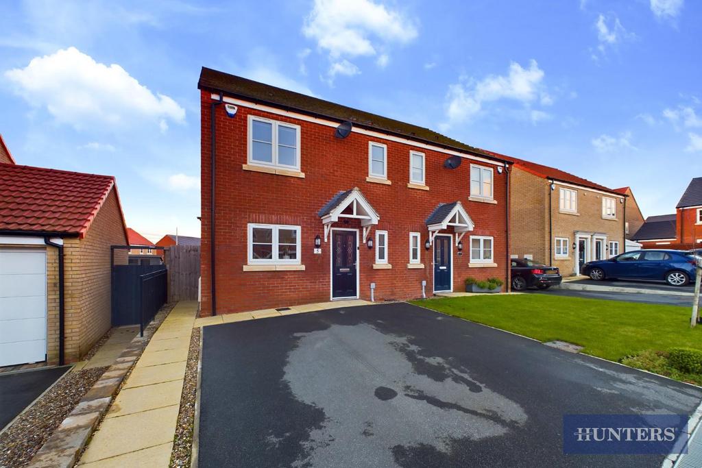 Sea Holly Lane, Middle Deepdale... 3 bed house - £225,000
