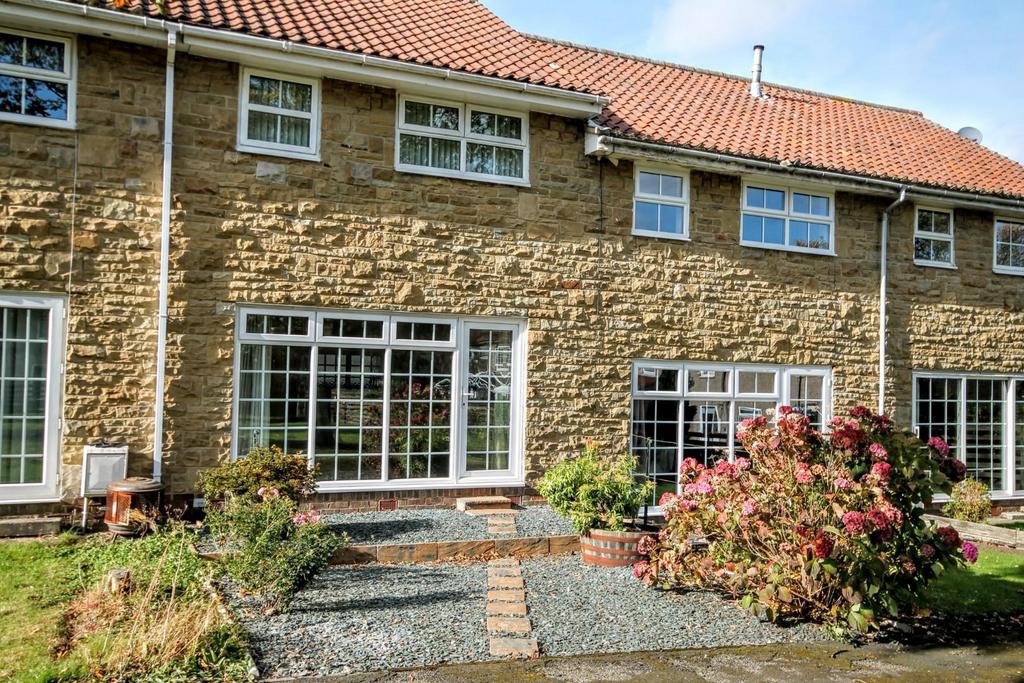 Eden Grove, Middridge 3 bed terraced house for sale - £160,000