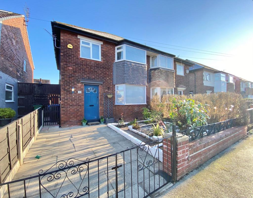 Shelley Road, Reddish, Stockport, SK5 3 bed semi-detached house - £240,000