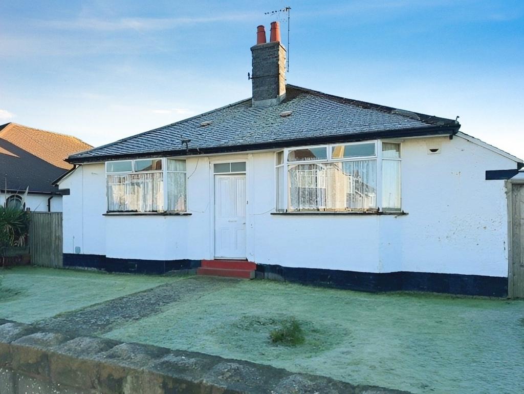Highbury Avenue Prestatyn Denbighshire Ll19 7nt 3 Bed Detached