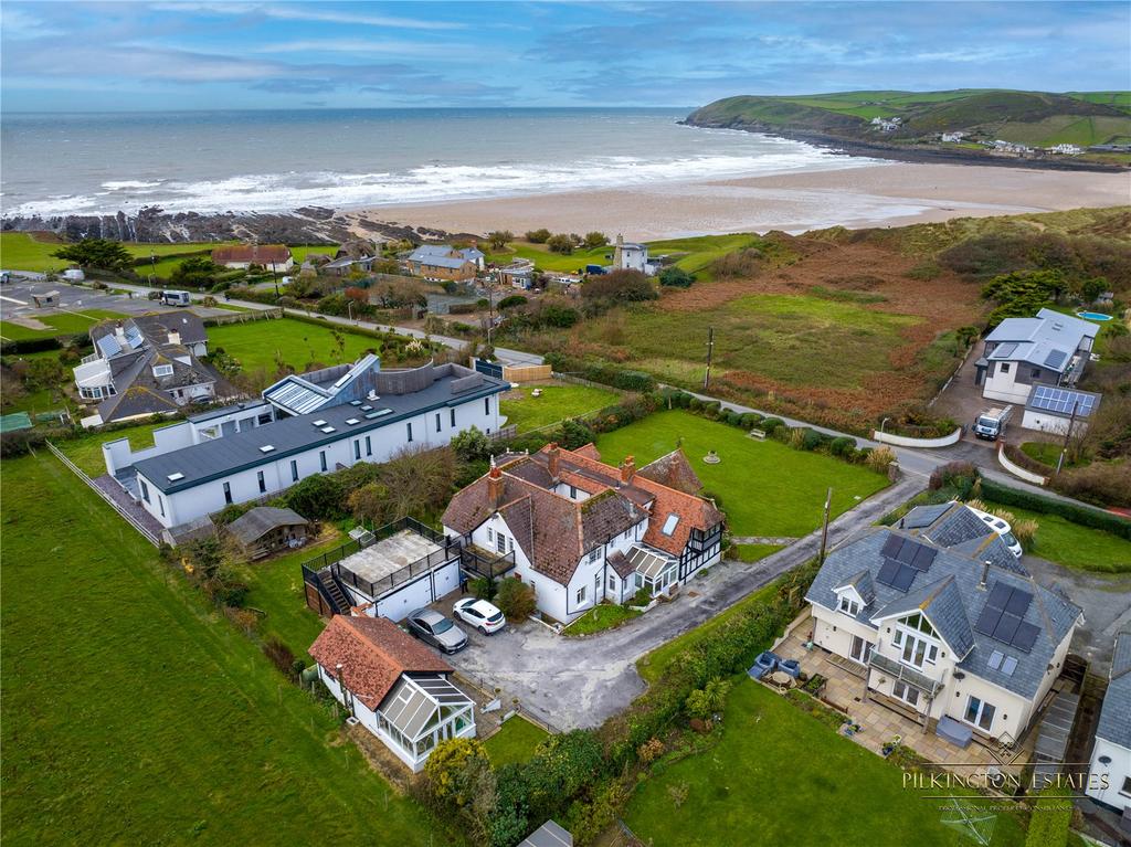 Croyde, Braunton EX33 10 bed detached house - £2,000,000