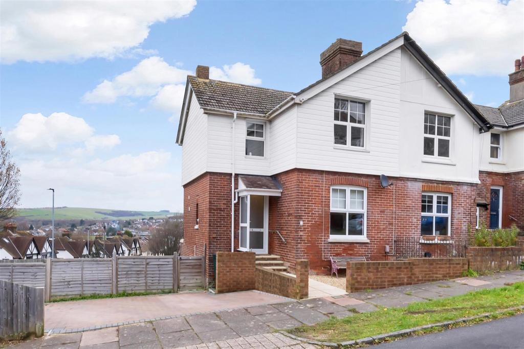 Greenfield Crescent Patcham Brighton 2 Bed End Of Terrace House For