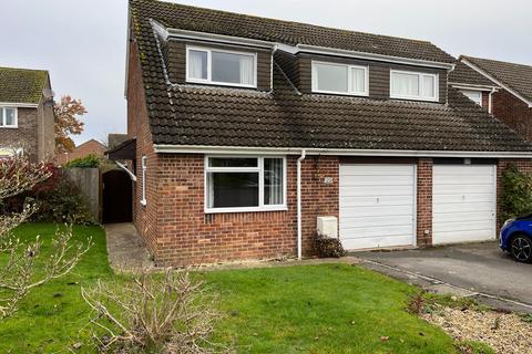 Houses for sale in Hungerford | OnTheMarket