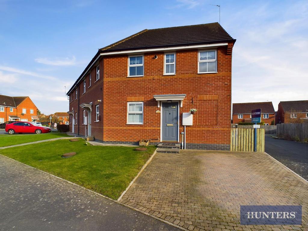 Pasture Crescent, Filey 2 bed flat - £140,000